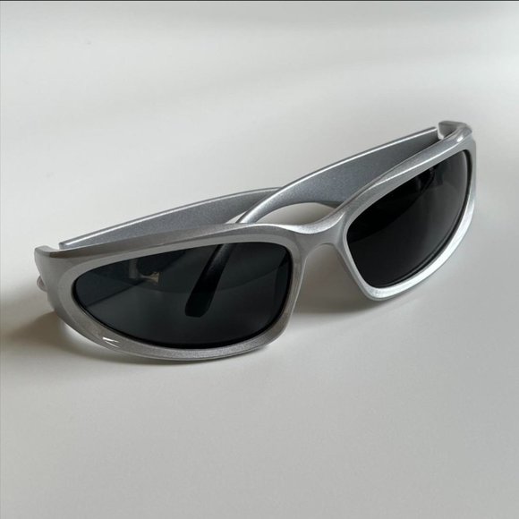 Accessories | Unique Sick Y2k 200s Vintage Style Chrome Silver Surfer ...